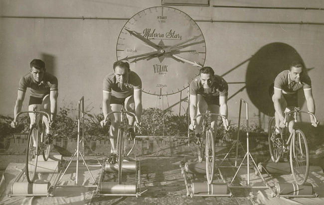 Six Questions to Answer Before You Choose Between Rollers And A Trainer