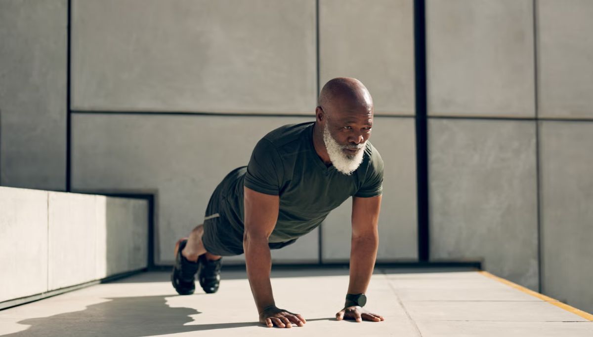 Push-Ups Can Be One of the Best Strength Moves for Cyclists With Back ...